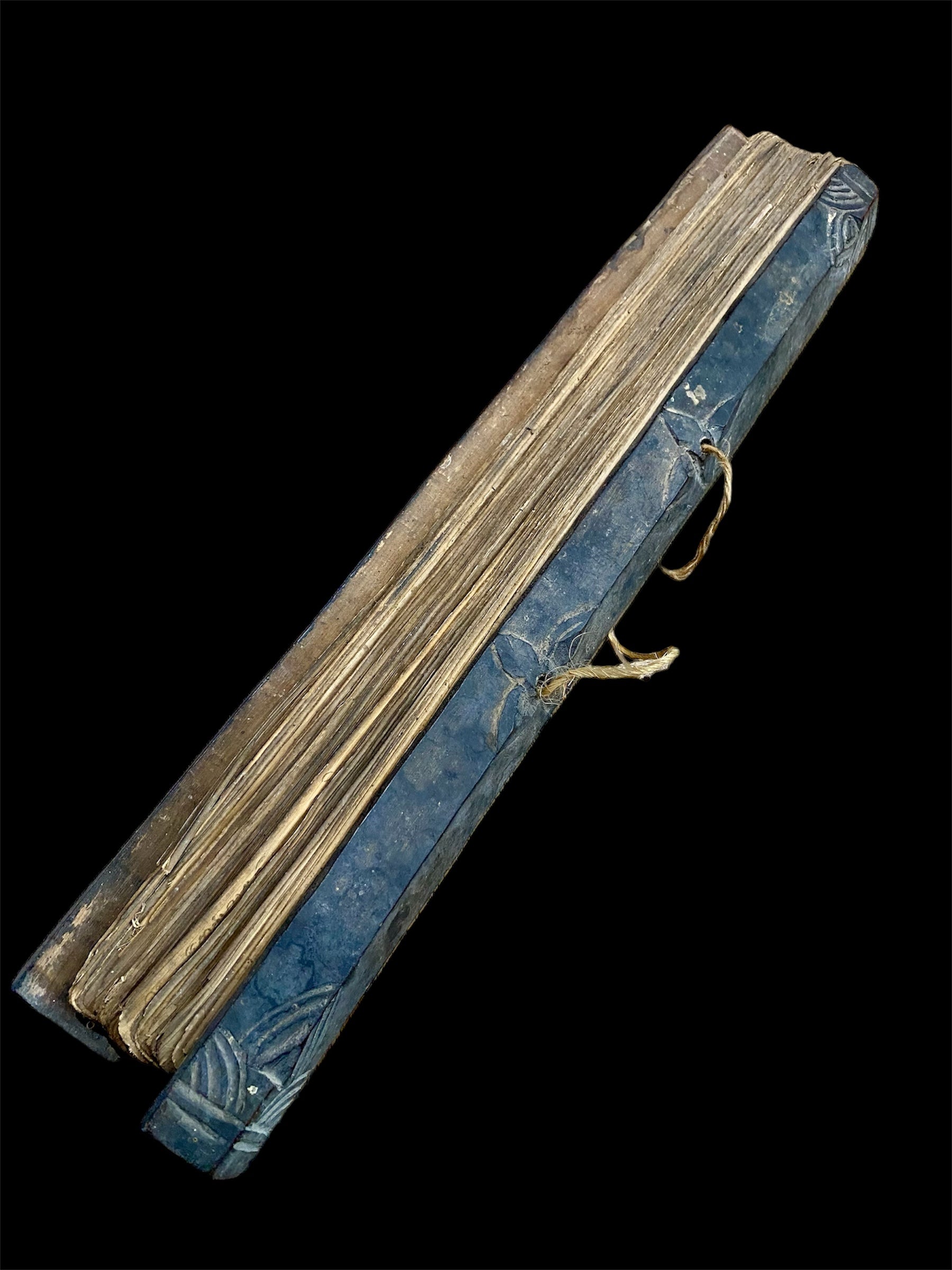 Sri Lankan Sinhalese Ola Palm Leaf Manuscript - Kashgar